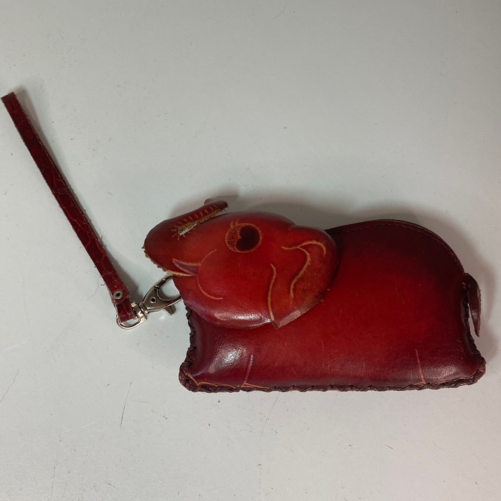 Red Leather Elephant Change Purse - Gem